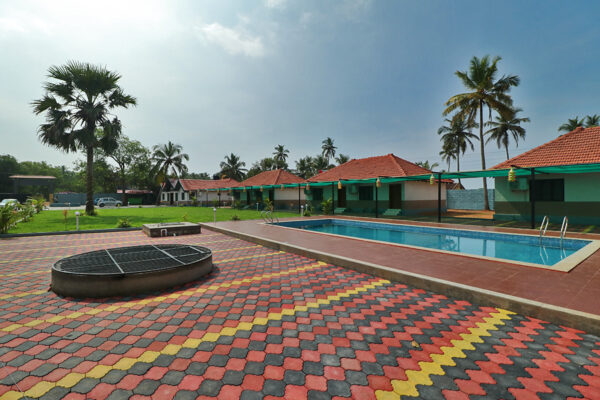 GALLERY – Lighthouse Beach Resort